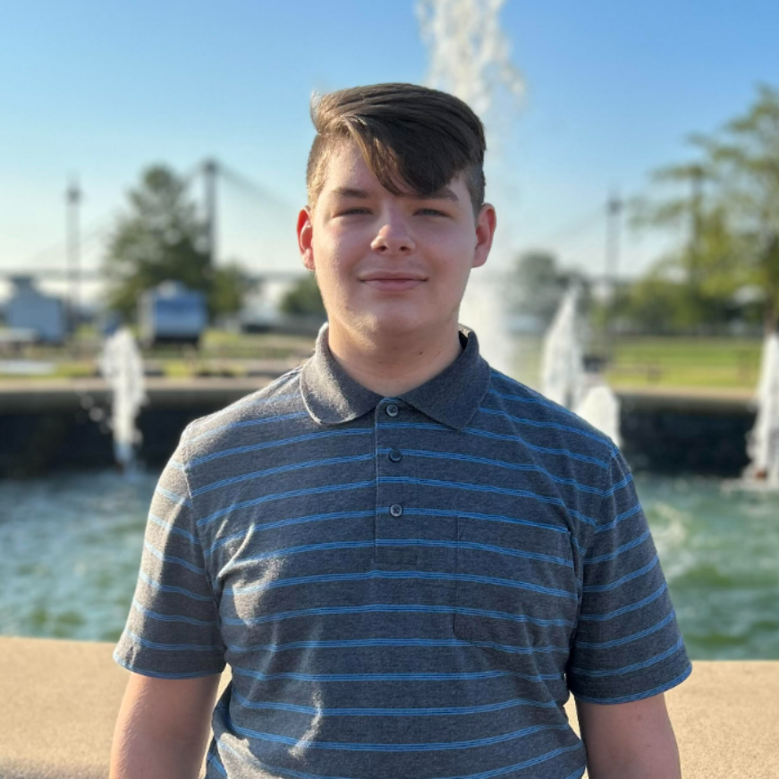 Drake Jones - Class of 2024 - Riverbend CEO